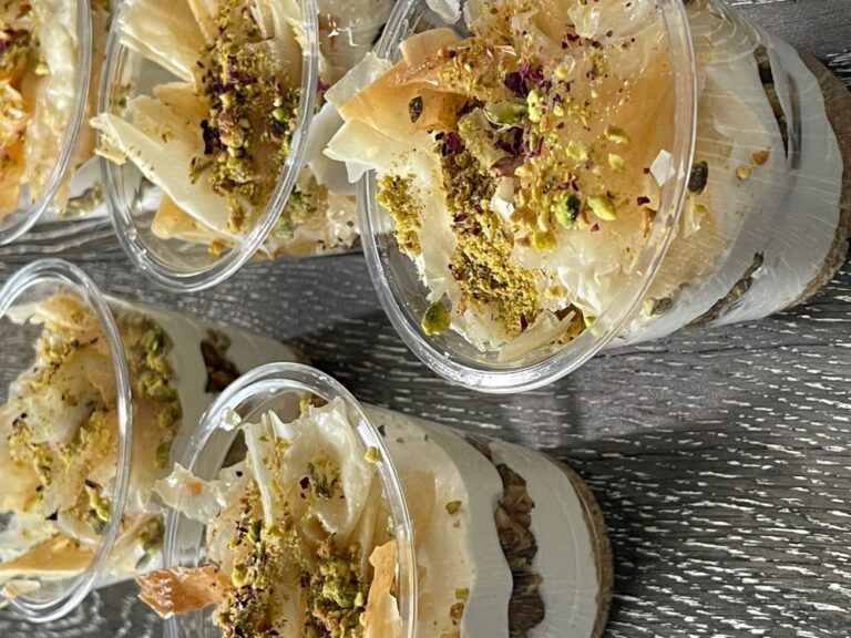 No-Bake Baklava Cheesecake Cups - Food Mamma