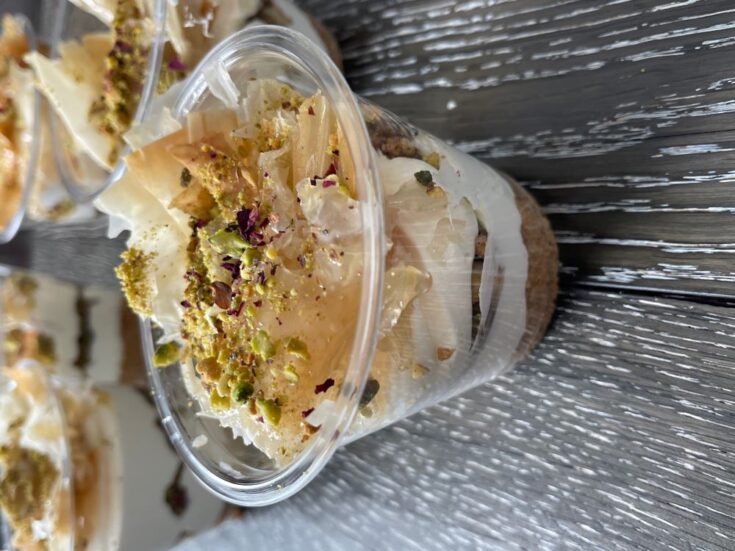 No-Bake Baklava Cheesecake Cups - Food Mamma