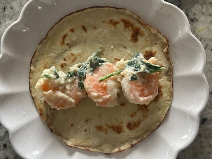 Shrimp Crepes with Hollandaise Sauce - Food Mamma